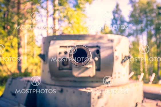 "Old restored tank from worl..." fra Ville Heikkinen - Mostphotos