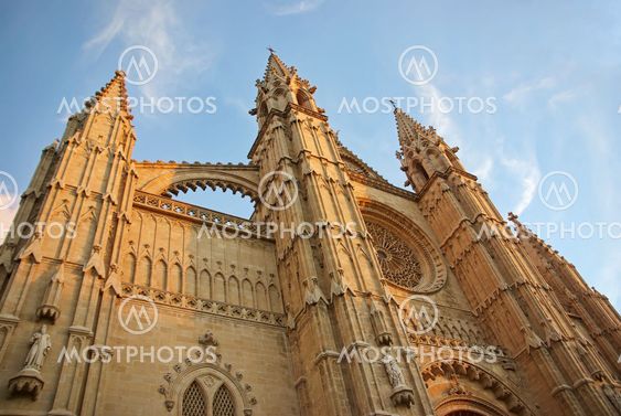 Gotisk Katedral Middelalderen – Gotikken – Store Norske Leksikon