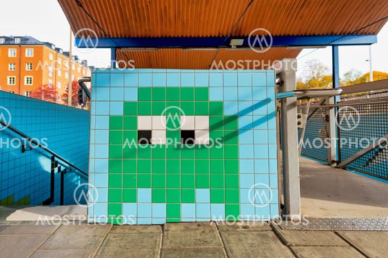 "Happy colorful digital 8-bi..." fra Stefan Holm - Mostphotos