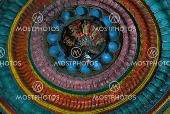 "Stone masonry ceiling with..." by ePhotocorp - Mostphotos