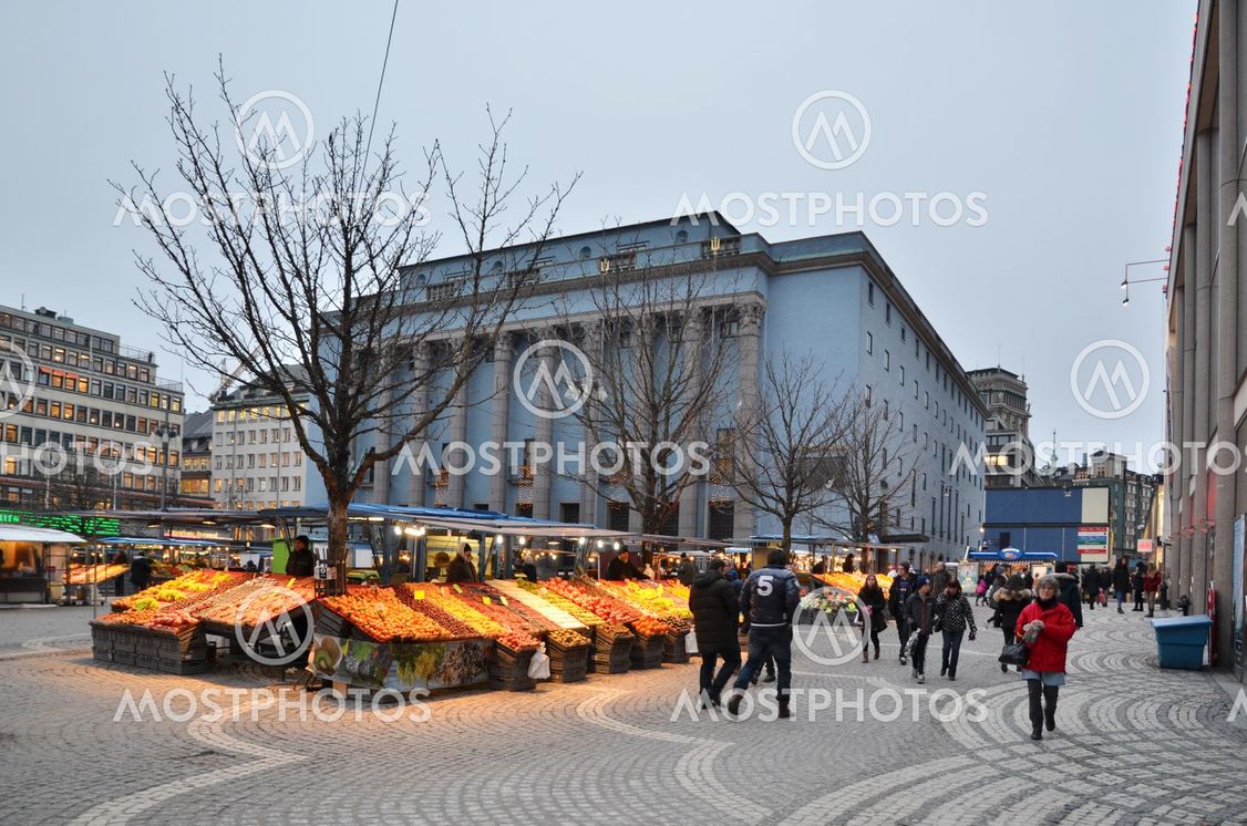 "Hötorget Stockholm" av Kennerth Kullman - Mostphotos