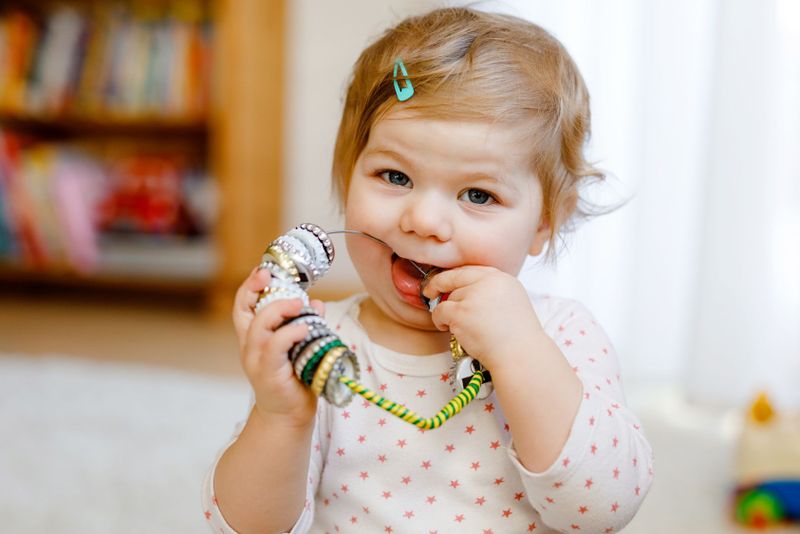 Fina bilder på barn - Miljontals bilder - Mostphotos