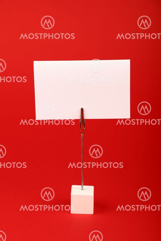 "Blank white paper sign over..." fra Anton Eine - Mostphotos