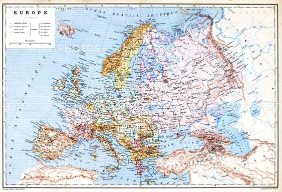 "The old planispheric map of..." av Patrick Guénette - Mostphotos