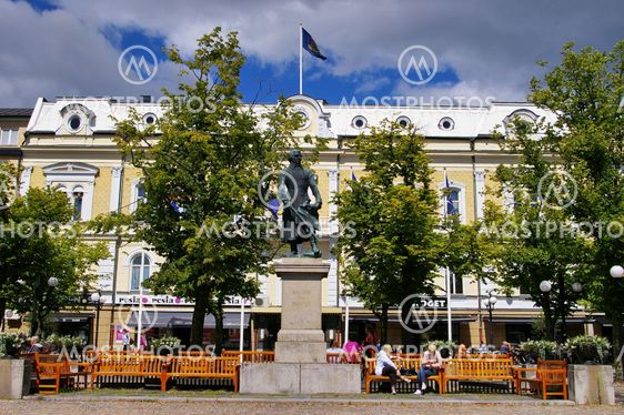"Motala - Stora torget" av JanneBanan - Mostphotos