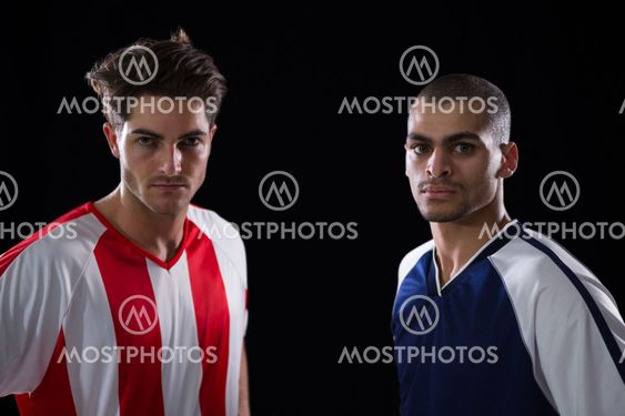 "Two football players standi..." fra Wavebreakmedia - Mostphotos