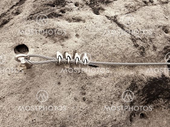 " The end knot of steel rop..." av rdonar - Mostphotos