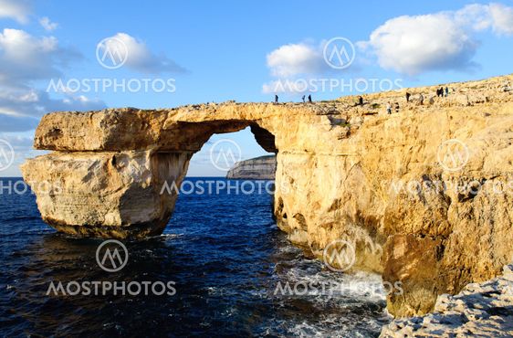 "Azure Window, famous stone..." av CTatiana - Mostphotos