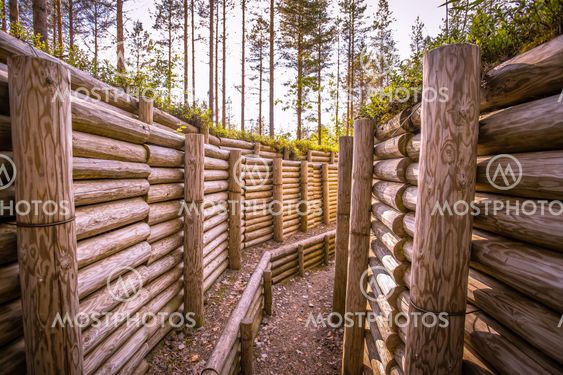 "Old restored Finnish trench..." av Ville Heikkinen - Mostphotos