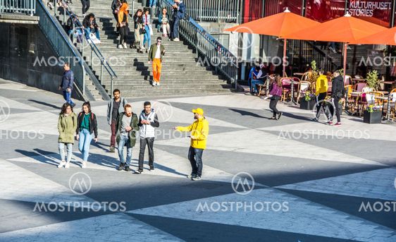 "Scientologerna har väckelse..." av Gamma-Man - Mostphotos