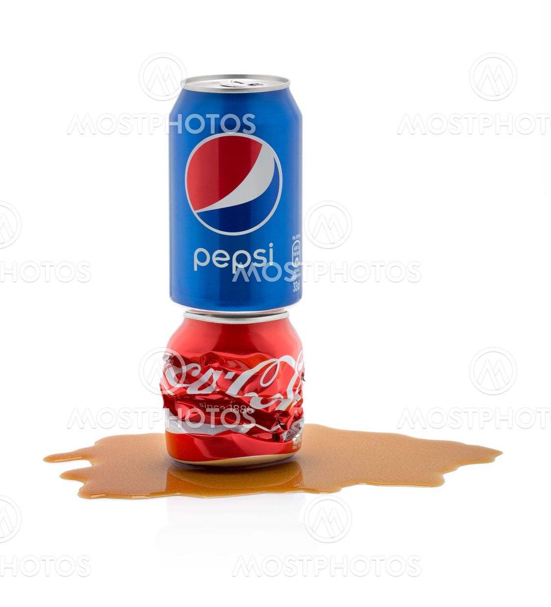 "Pepsi Cola can on a Crushed..." by Tommy Alvén - Mostphotos